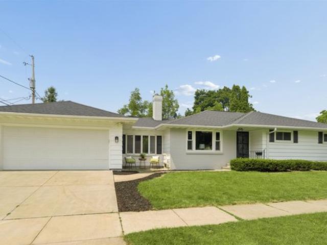 2219 N Union St, Appleton, WI 54911