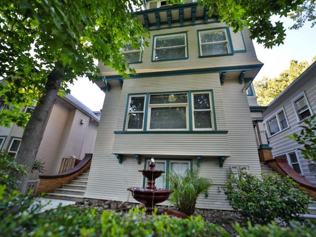 2219 H St, Sacramento, CA 95816 | MLS #226051