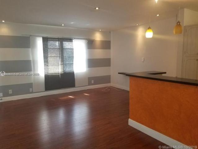 2219 Polk St #2B, Hollywood, FL 33020