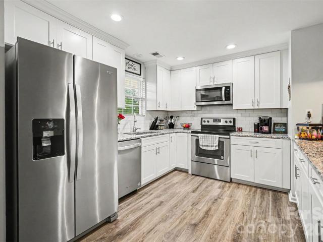 2219 Rock Rest Road