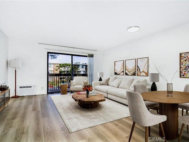 22100 Burbank Blvd Unit 259G, Woodland Hills, CA 91367