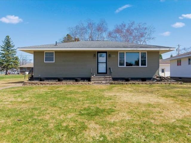 2210 Ohio Ave, Superior, WI 54880