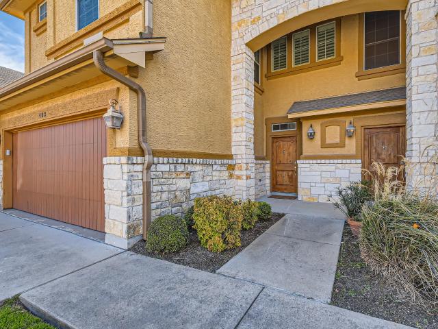 2210 Onion Creek Pkwy # 402