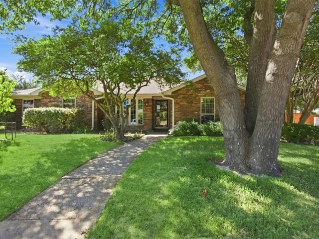 2210 Bengal Ln, Plano, TX 75023