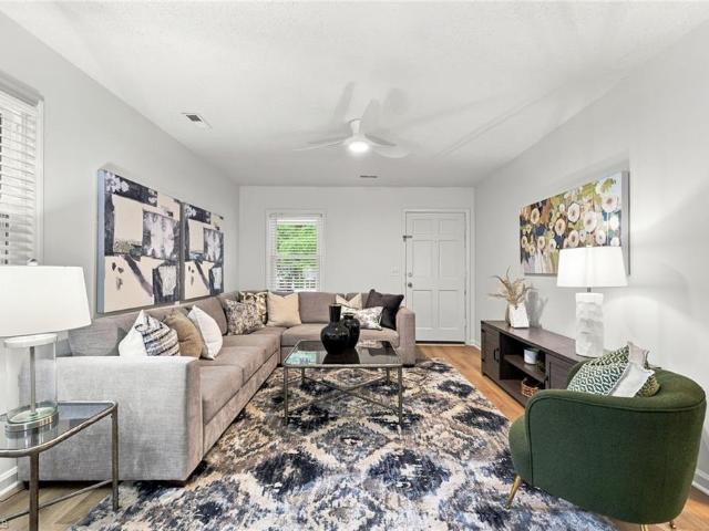 2210 Bracyridge Road
