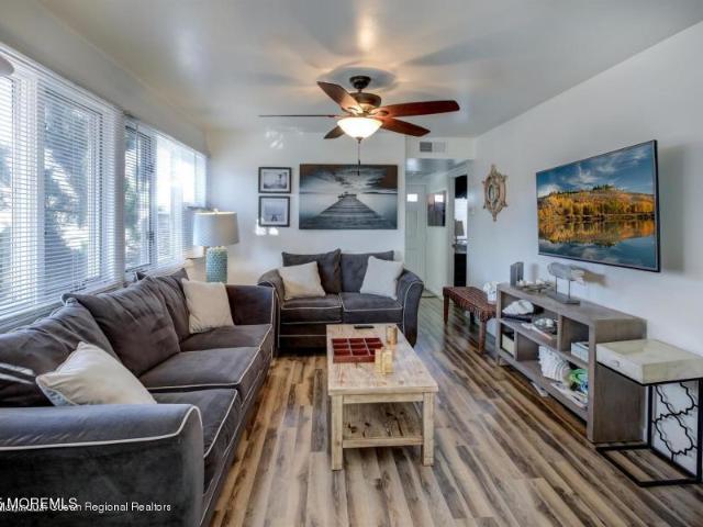 2210 Central Avenue Unit Downstairs