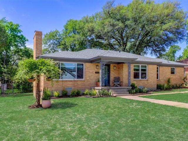2210 Dugald Pl, Dallas, TX 75216