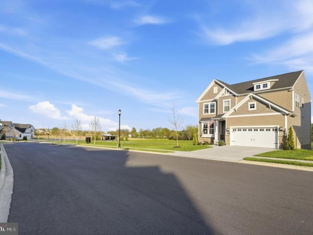 2210 Denali Dr, Frederick, MD 21702 | MLS #MDFR2080 | Compass