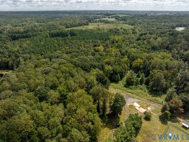 2210 Denver Ln, Maidens, VA 23102 | MLS #2608 | Compass