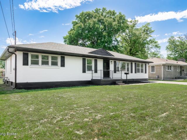 2210 Deveron Dr