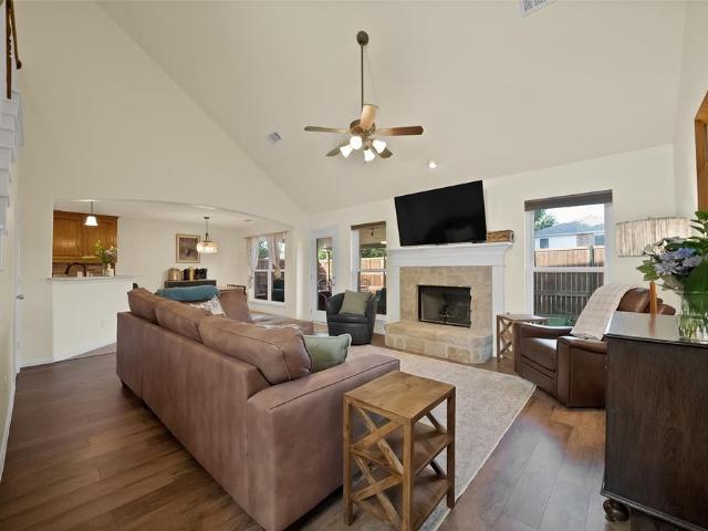 2210 Evergreen Cove