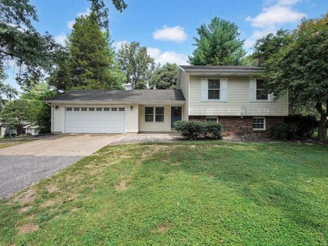 2210 E Boonville New Harmony Rd, Evansville, IN 47725