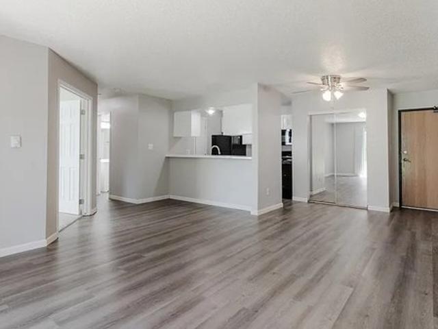 2210 Ep True Pkwy, West Des Moines, IA 50265