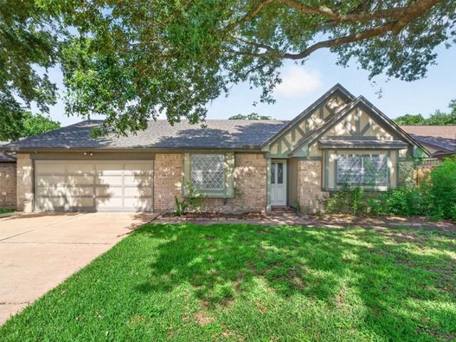 2210 Georgetown St, Katy, TX 77493