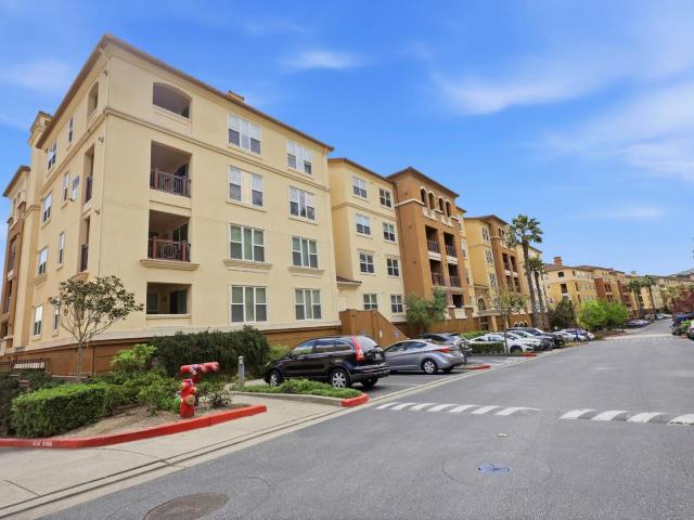 2210 Gellert Boulevard 5107