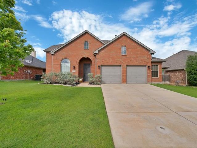 2210 Hillary Trl, Mansfield, TX 76063