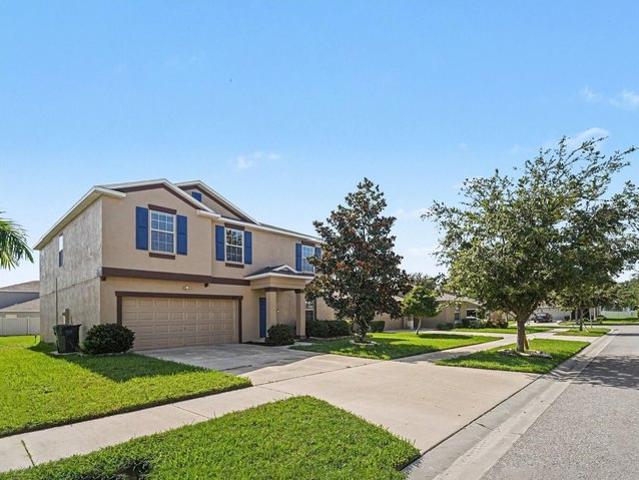 2210 Purple Orchid Pl, Ruskin, FL 33570