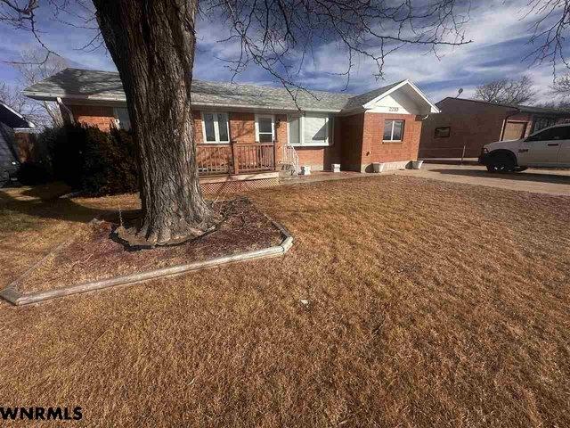2210 Pacific Blvd, Gering, NE 69341