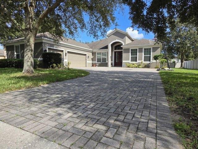 2210 Parkside Meadow Dr, Apopka, FL 32712