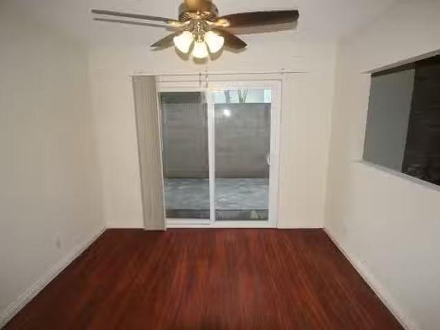 2210 Plant Ave Townhomes in Redondo Beach, CA