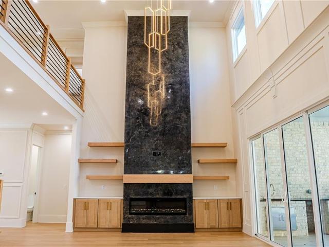 2210 Ridgedale Drive