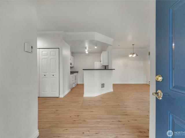2210 st Avenue S # 101