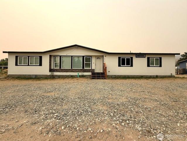 2210 Tacoma Ave, Bridgeport, WA 98813
