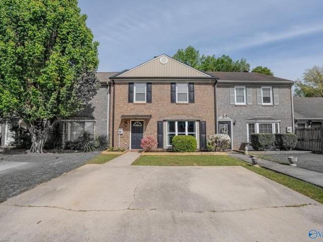 2210 Westbury Ct SW, Decatur, AL 35603