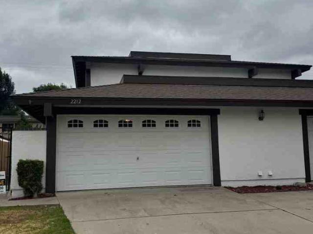 2210 & 2212 E. Avalon Ave. 3 Bedroom Apartment for Rent at 2210 2210 & 2212 E. Avalon Ave Santa Ana, CA 92705 Tustin Avenue