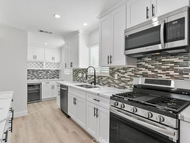 22112 Horst Ave, Hawaiian Gardens, CA 90716
