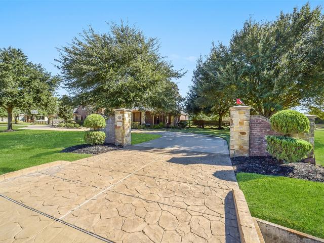 22114 E Meadowhurst Circle E