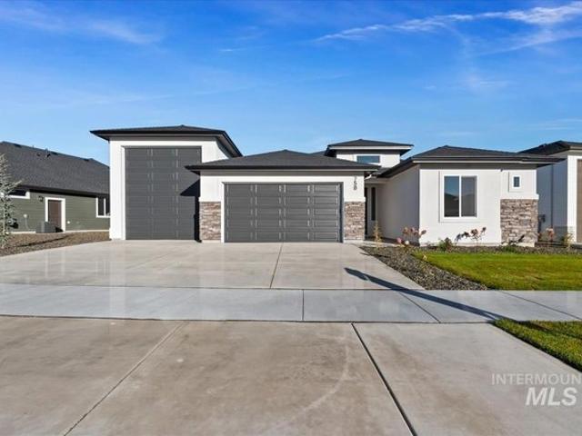 2211 N Ryde Ave, Kuna, ID 83634