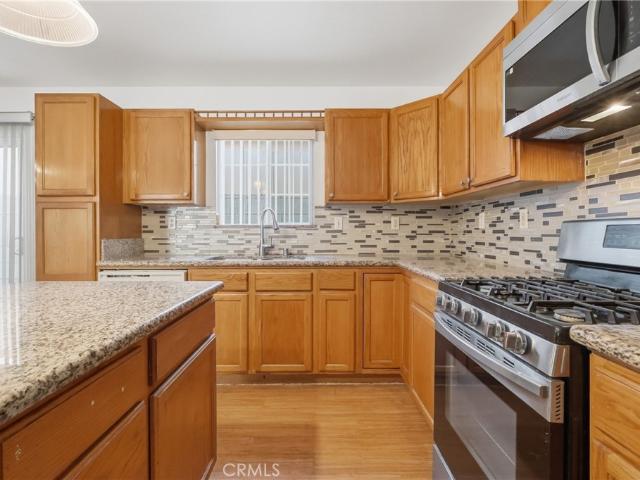 2211 Barbour Ct, San Pedro, CA 90731 | MLS #SB26072 | Compass