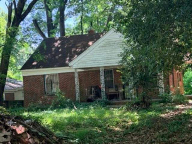 2211 carnes ave