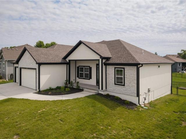 2211 Prairie Creek Drive
