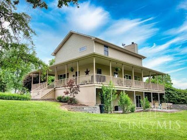 2211 Reeder Road