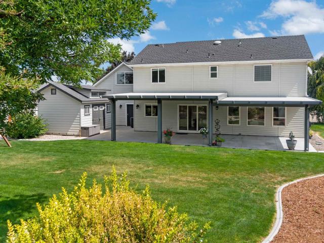 2211 S Weimaraner Way