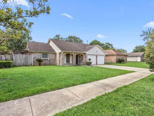 2211 Turtle Creek Drive