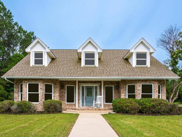 2211 Tidewater Dr, Milton, FL 32583