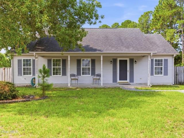 2211 Winter Moss Ln, Wilmington, NC 28411