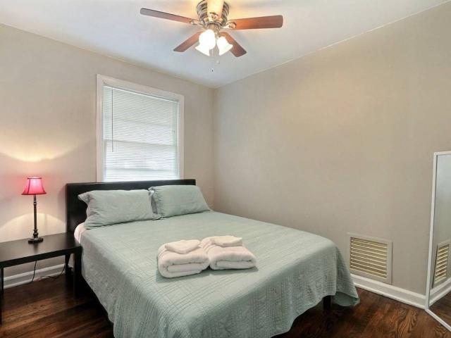 2211 3 Bedroom Apartment for Rent at 2211 E 56th St, Savannah, GA 31404 LaRoche Park Springhill Daffin Heights