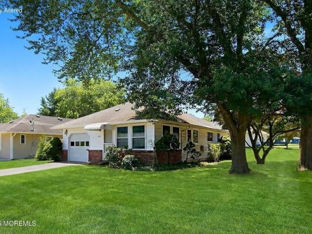 2212 Mount Carmel Blvd, Toms River, NJ 08753