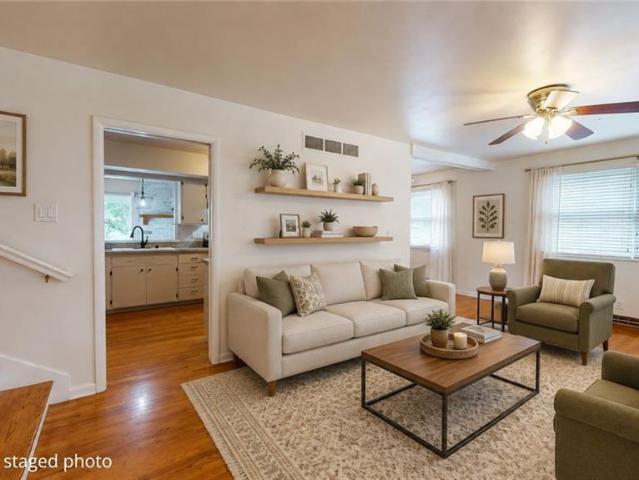 2212 N 33rd Terrace