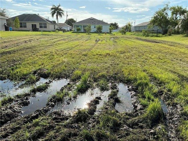 2212 NE 3rd Ave Lot 32, Cape Coral, FL 33909