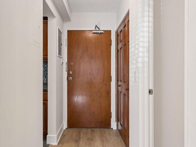 2212 Aldrich Avenue S # 102