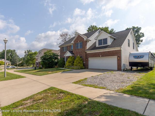 2212 Beechnut Trail