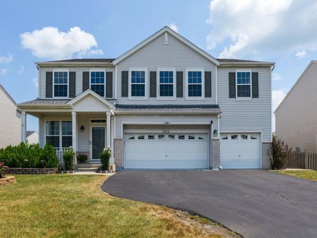 2212 Caton Ridge Dr, Plainfield, IL 60586