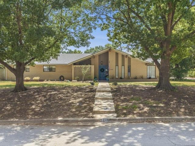 2212 Cloverleaf Pl, Ardmore, OK 73401