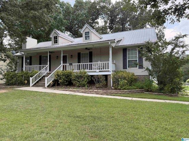 2212 Deer Run Ln, Hueytown, AL 35023