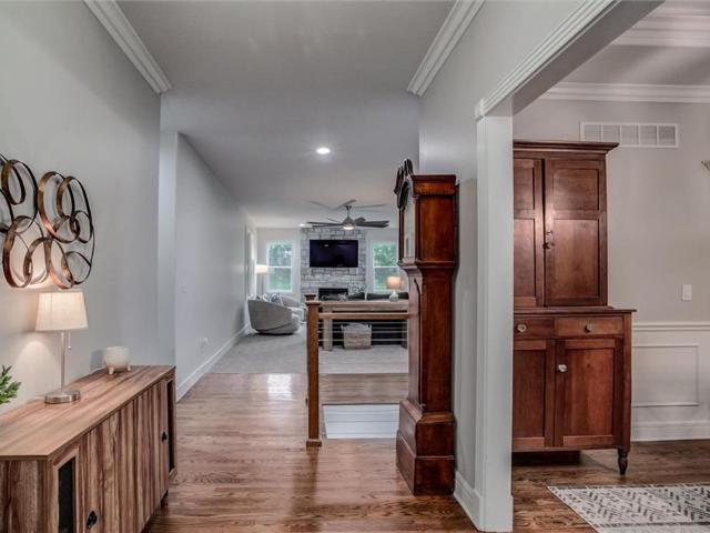 2212 E County Road H Highway